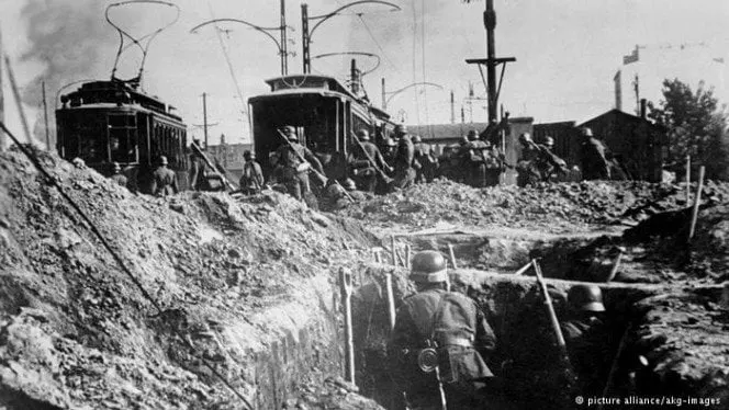 A batalha de Varsóvia em 1939 - Fatos Militares