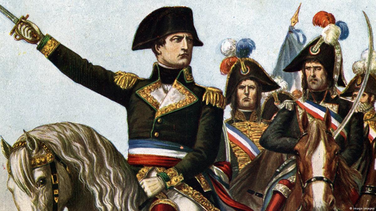 A ascensão e queda de Napoleão Bonaparte: um estudo de caso de ...